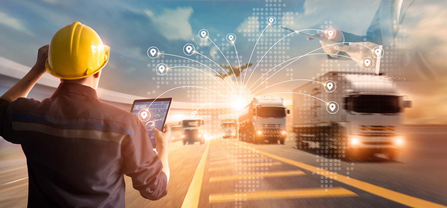 Why Do Fleet Owners Need Fleet Management Software? - OnTrak Solutions